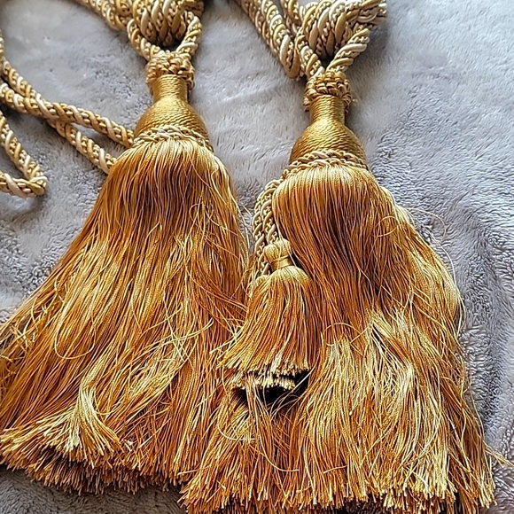 Behemian Dreams | Accents | Set 2 Luxury Gold Tassel Tieback Rope ...